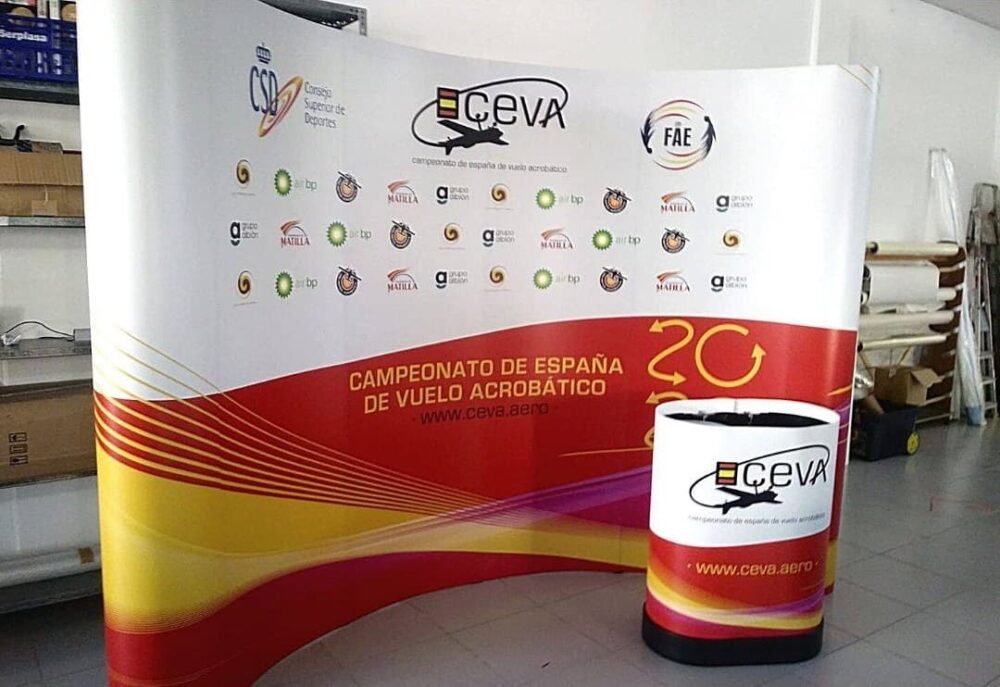 Diseño de stands publicitarios: ¡Toma nota! - GRUPO ARIZA